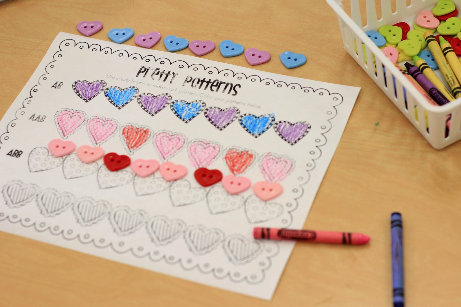 Mrs. Ricca's Kindergarten: Valentine's Day Ideas + Freebie