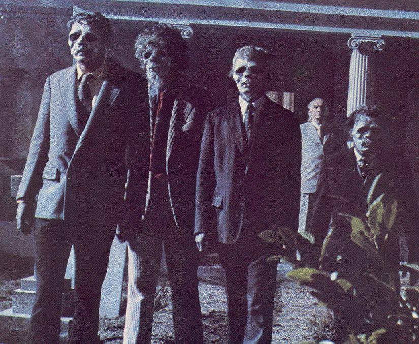 BLACK HOLE REVIEWS: VAULT OF HORROR (1973) - missing a few zombies