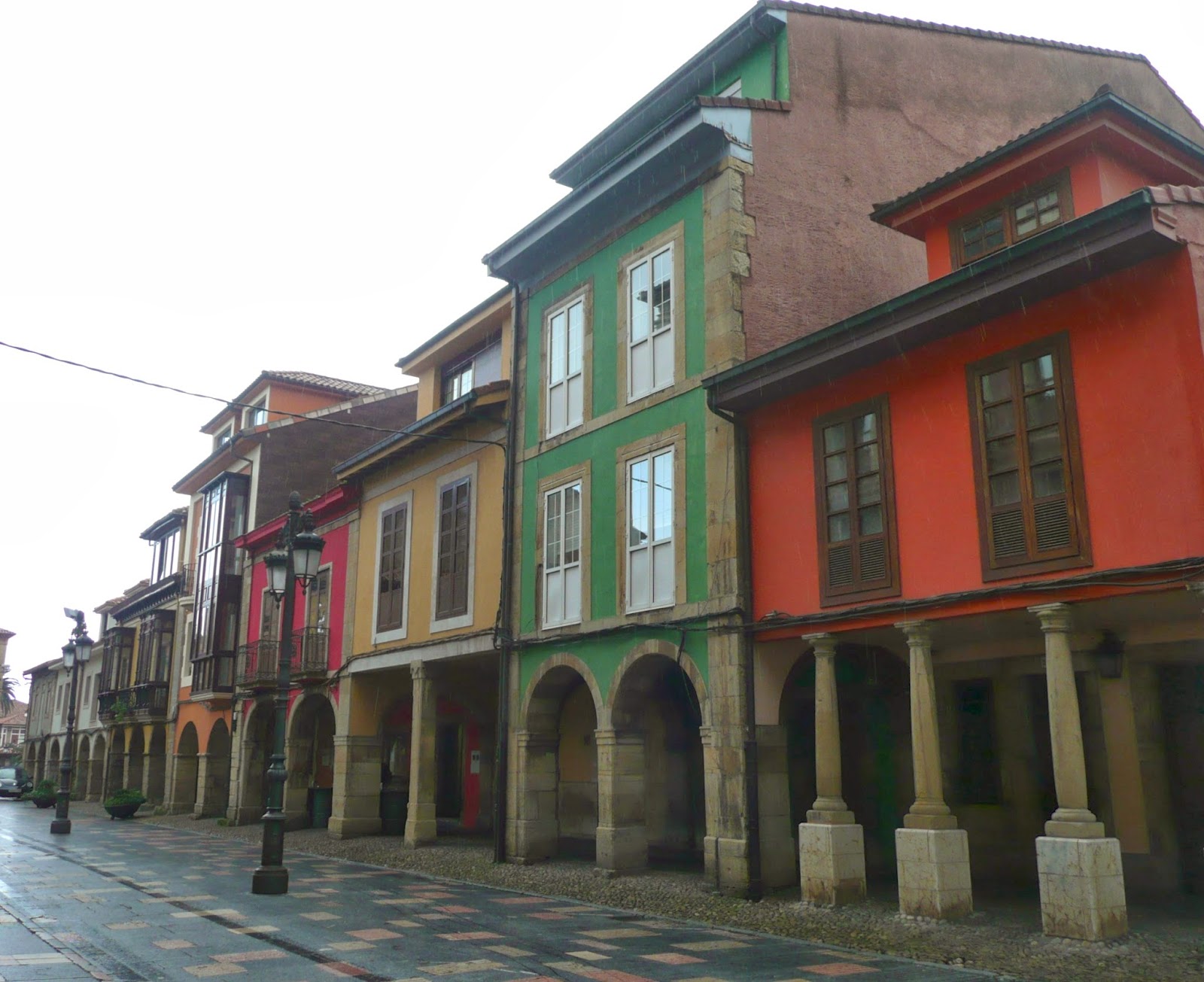 WOOLLIE WANDERINGS: Aviles, Spain