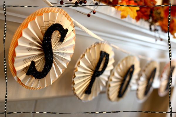 17 Spooky Halloween Book Page Crafts - The Scrap Shoppe