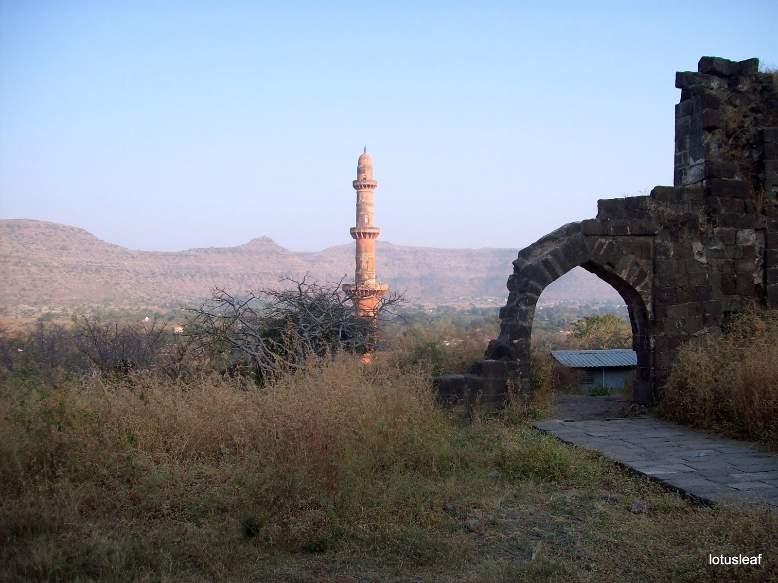 Travel Adventures: The mysterious Fort of Devgiri-Daulatabad