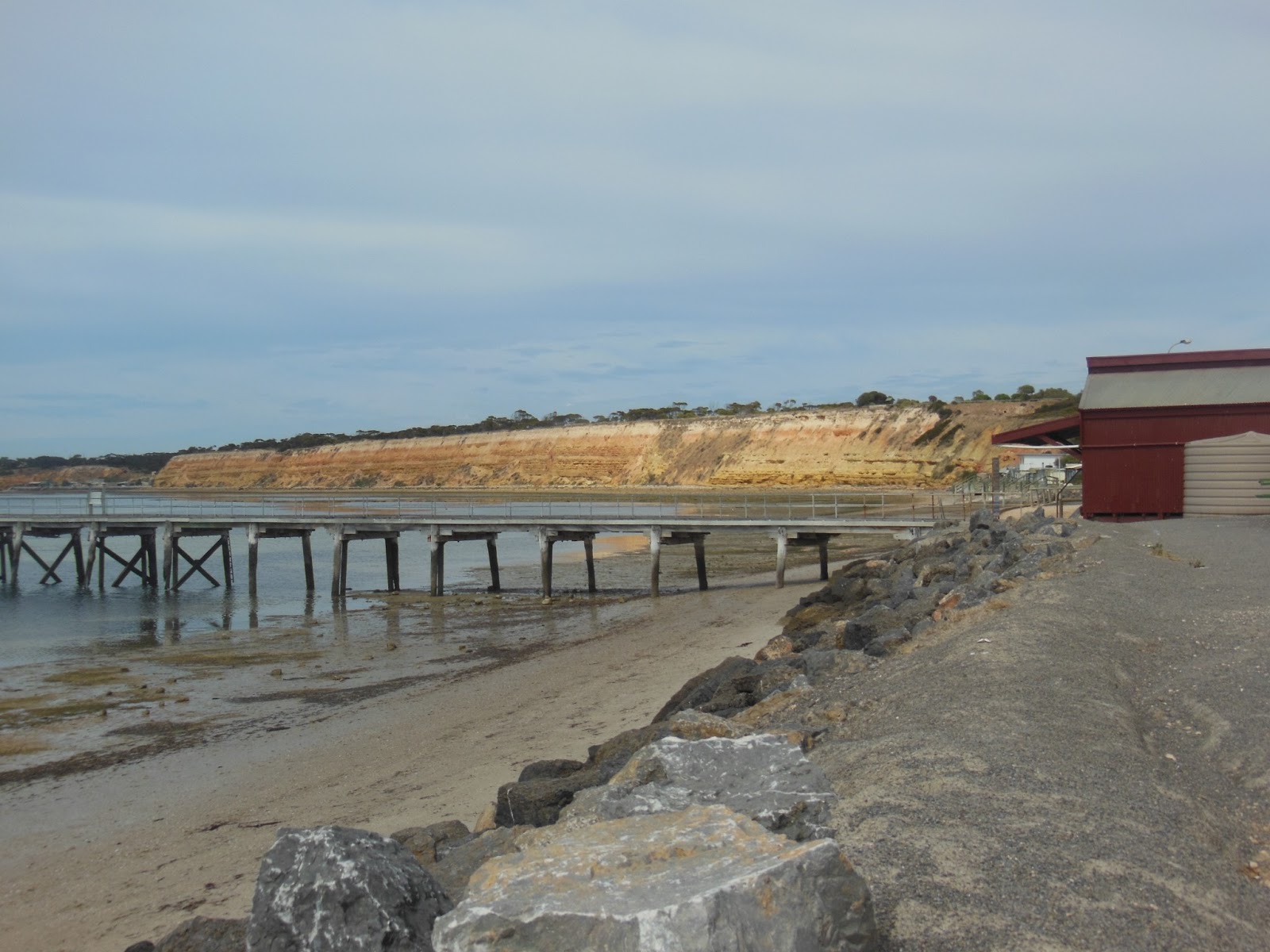 Col & Cheryl around Oz: February 2013