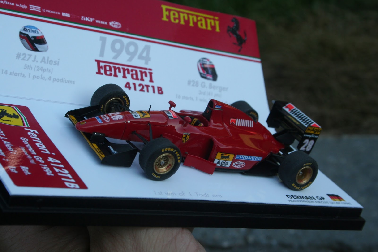 F1PASSION: Ferrari 412T1 GP Allemagne 1994 - Tameo 1/43 - 08 (final)