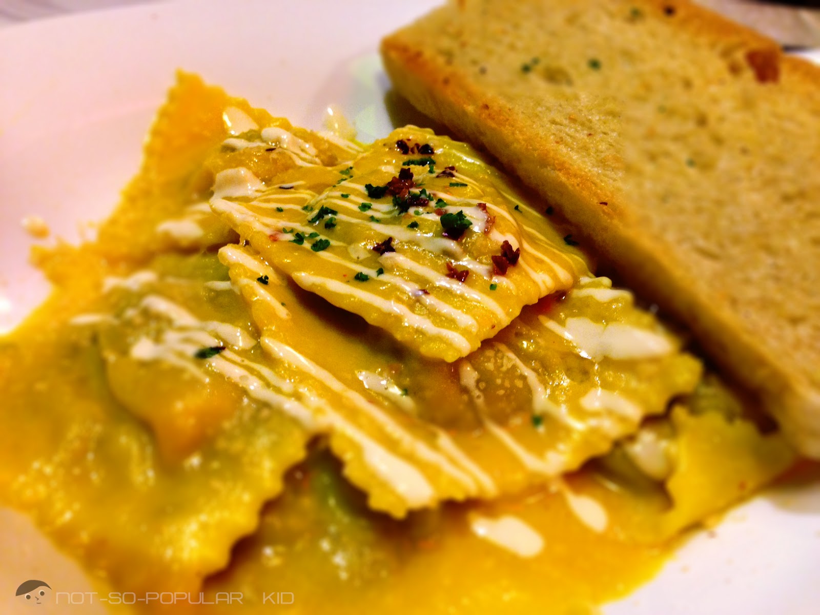 BISTRO RAVIOLI in Mall of Asia Pizza and Pasta - A Not-So-Popular Kid ...