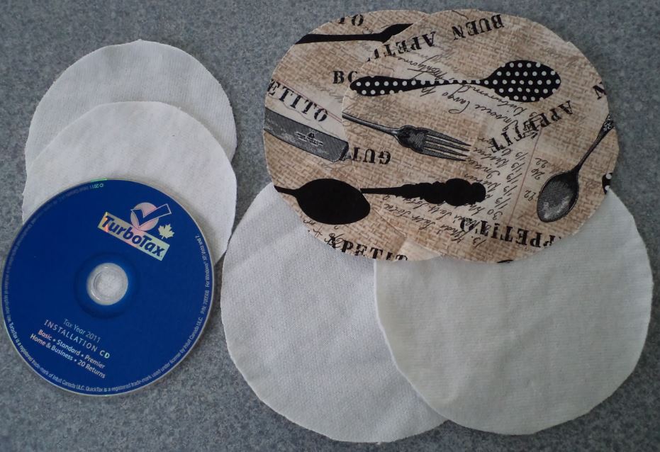 eSheep Designs: Free Pattern/Tutorial: Quilted CD Coaster Mug Rug ...