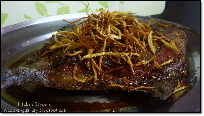 kitchen flavours: Fried Fish with Crispy Fried Ginger