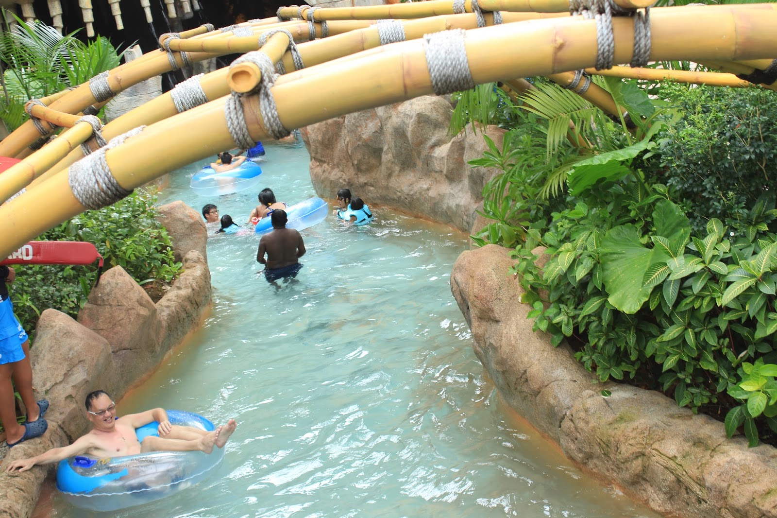 DADAFAB: Adventure Cove Waterpark Singapore