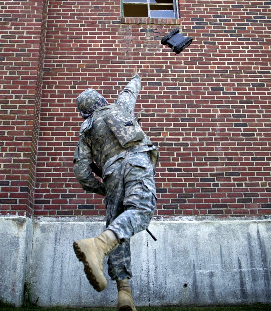 Endeavor Robotics to provide FirstLook throwable robots to USMC - WAR ... Endeavor Robotics to provide FirstLook throwable robots to USMC - WAR ...