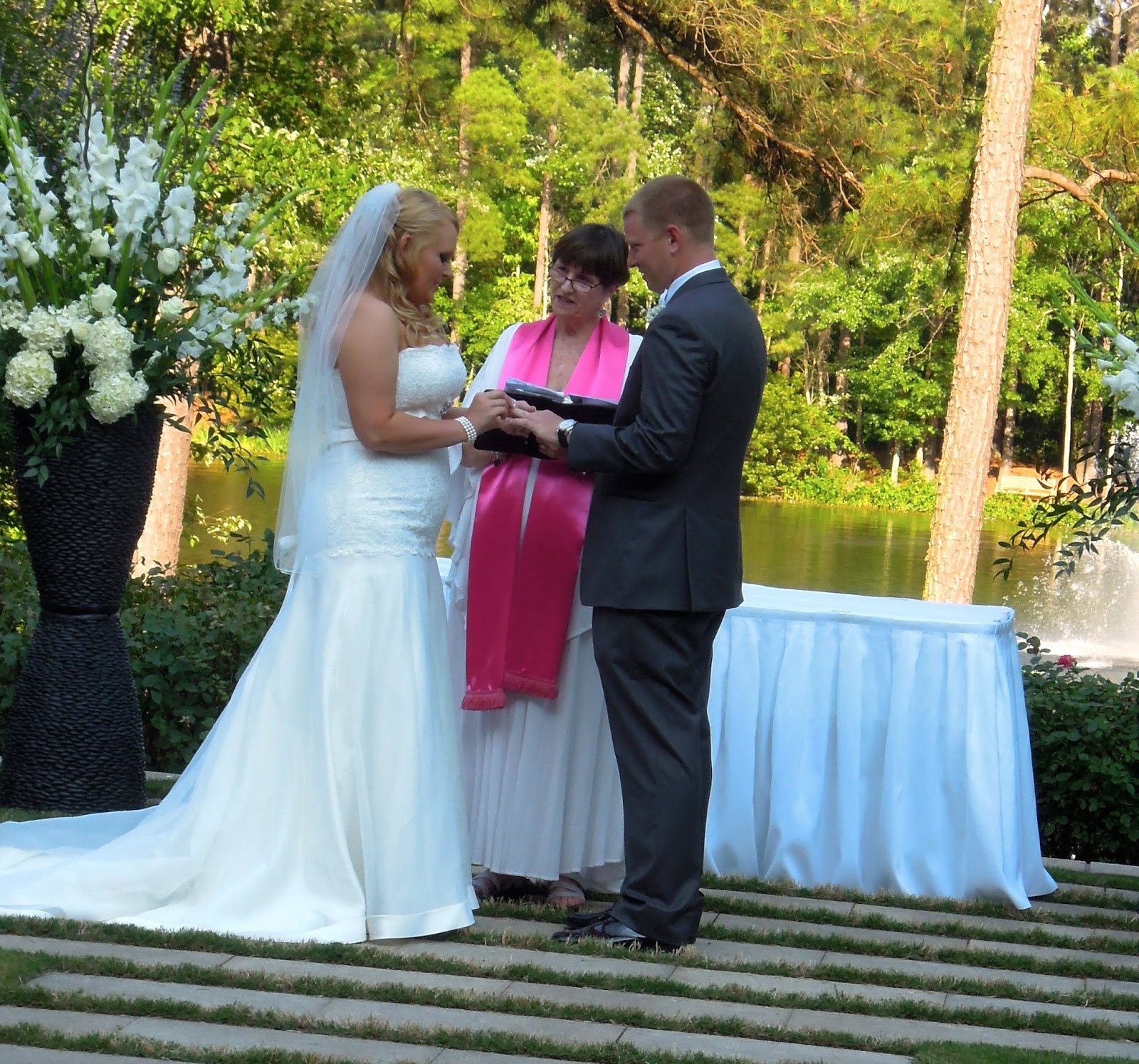 Raleigh Wedding Blog: Sarah and Ryan's Wonderful Wedding at The Umstead!