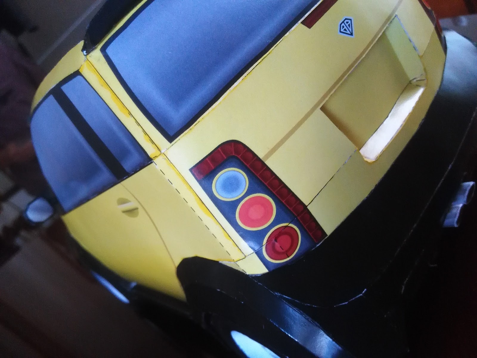 Papercraft GTA V - Benefactor Panto