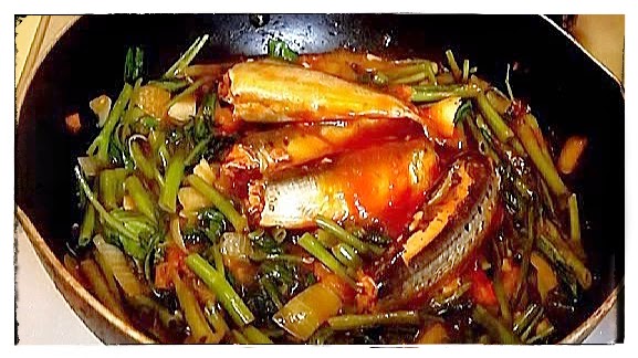 LUWEEH KITCHEN : Ginisang Kangkong with Sardinas