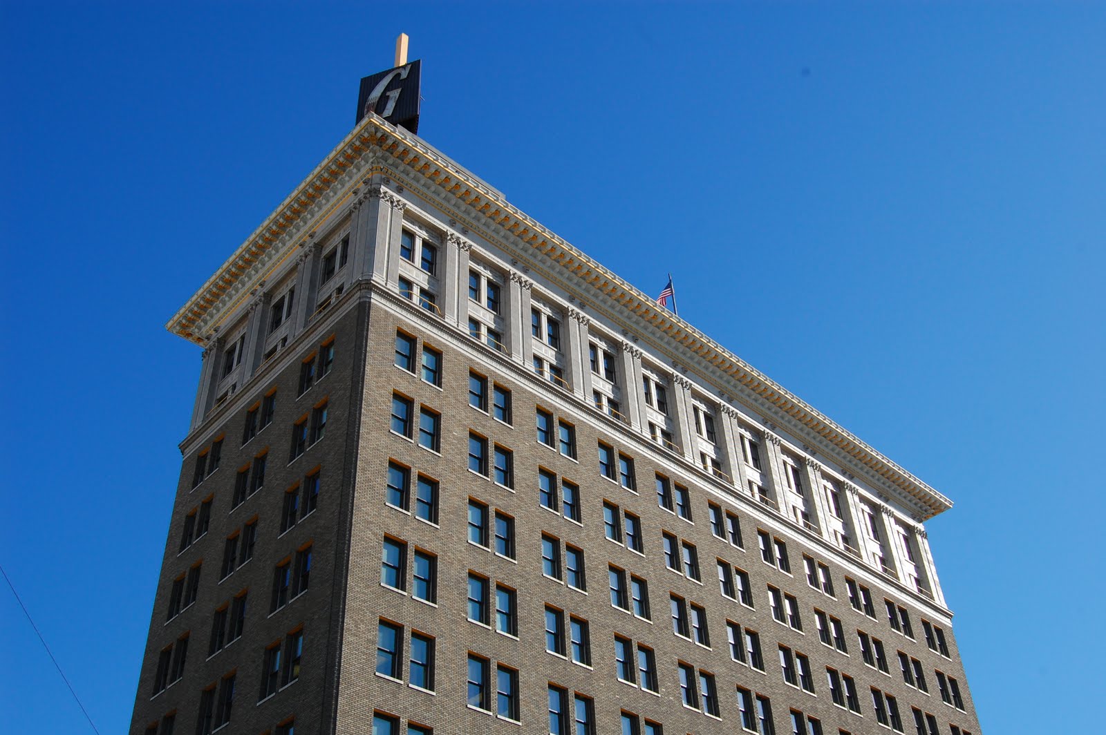 Monkey Puzzle Blog: Mattei Building, Fresno