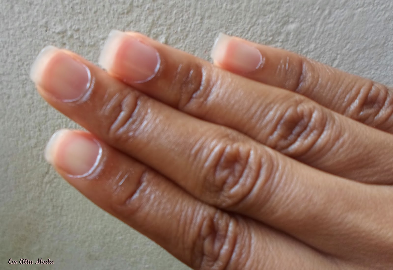 Resenha - Cera Nutritiva | Unhas e Cutículas - Abelha Rainha