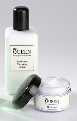 A Right, Royal Celebration For Queen Cosmetics - New Love - Makeup