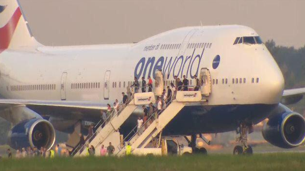 BREAKING British Airways #BA274 Las Vegas to London landed in Montreal ...