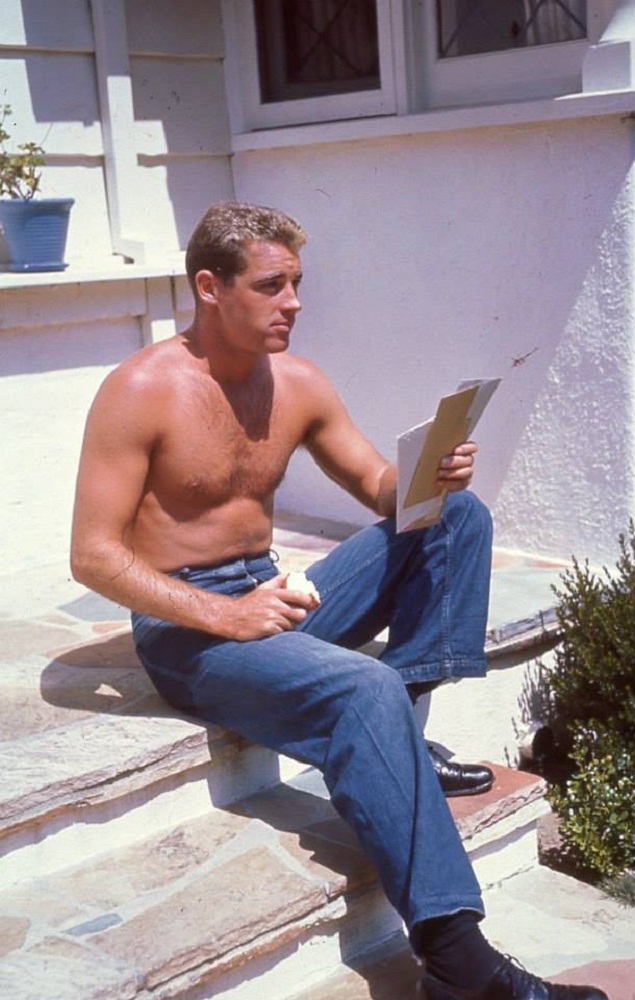 Museo LoPiù: Guy Madison - Memorial Album (1.02)