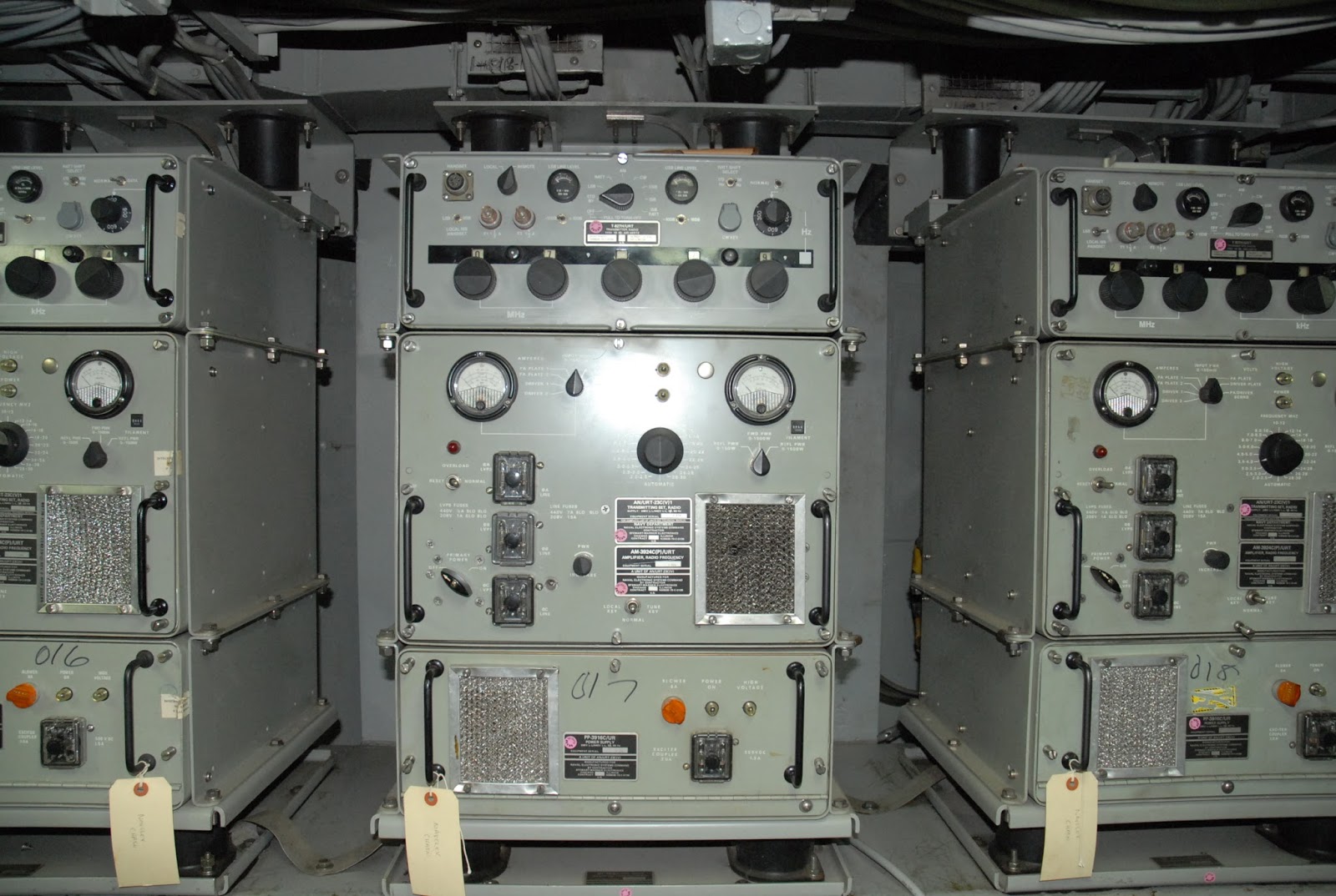 Every Blade of Grass: Battleship Iowa "Original" Transmitter/Receiver ...