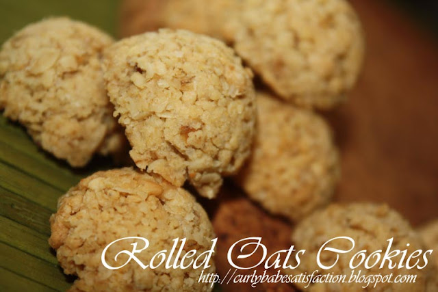 Curlybabe's Satisfaction: Rolled Oats Cookies