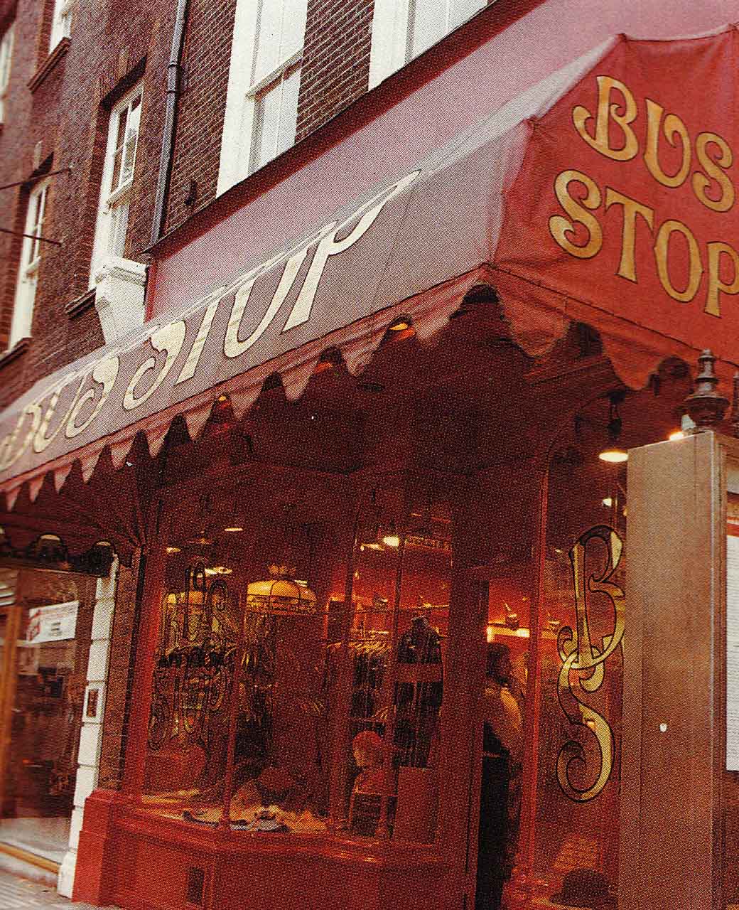 Featherstone Vintage: BUS STOP - A LOOK INSIDE