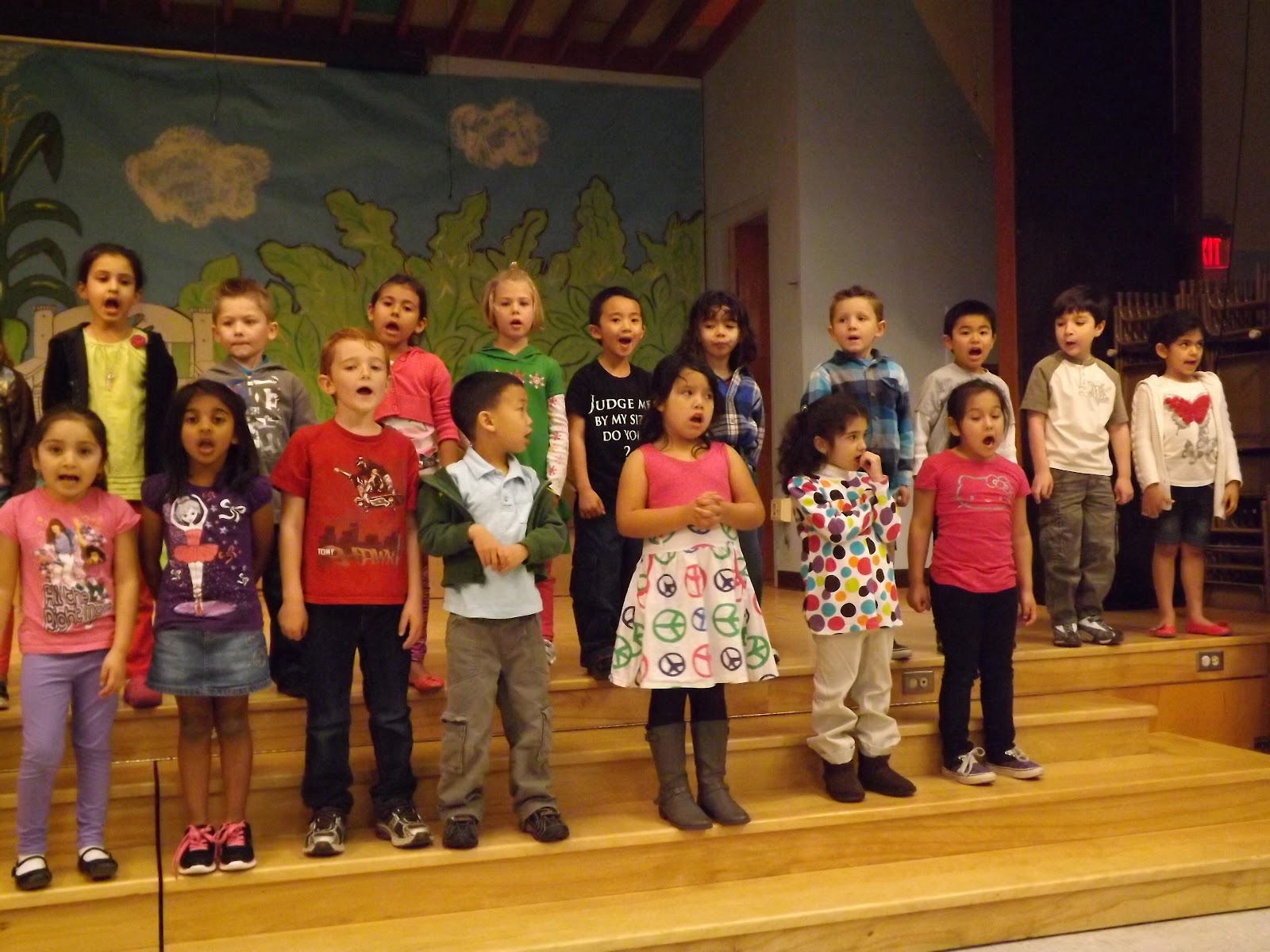 Mrs. Vento's Kindergarten: Kindergarten Musical: How Does Your Garden ...