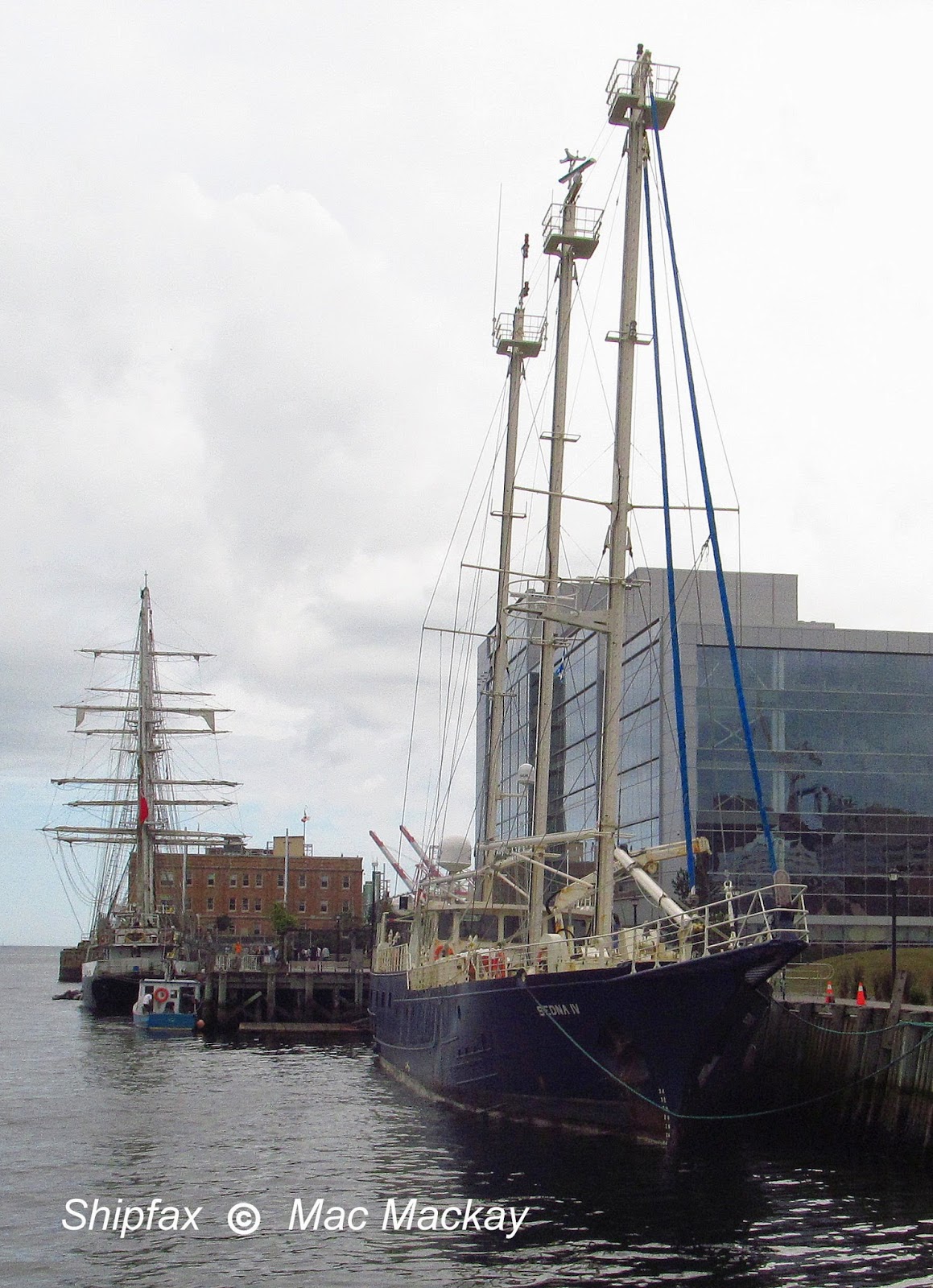 Shipfax: Sails on the Waterfront