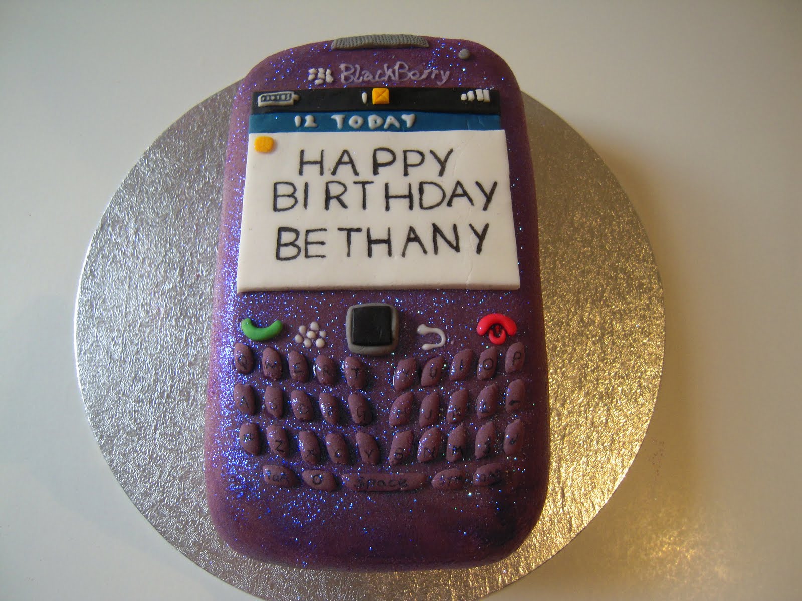 Eileen Atkinson's Celebration Cakes: Blackberry mobile