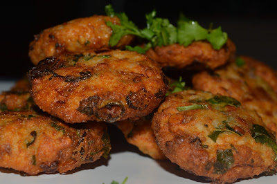 exotic-n-easy cooking: Rice Vada