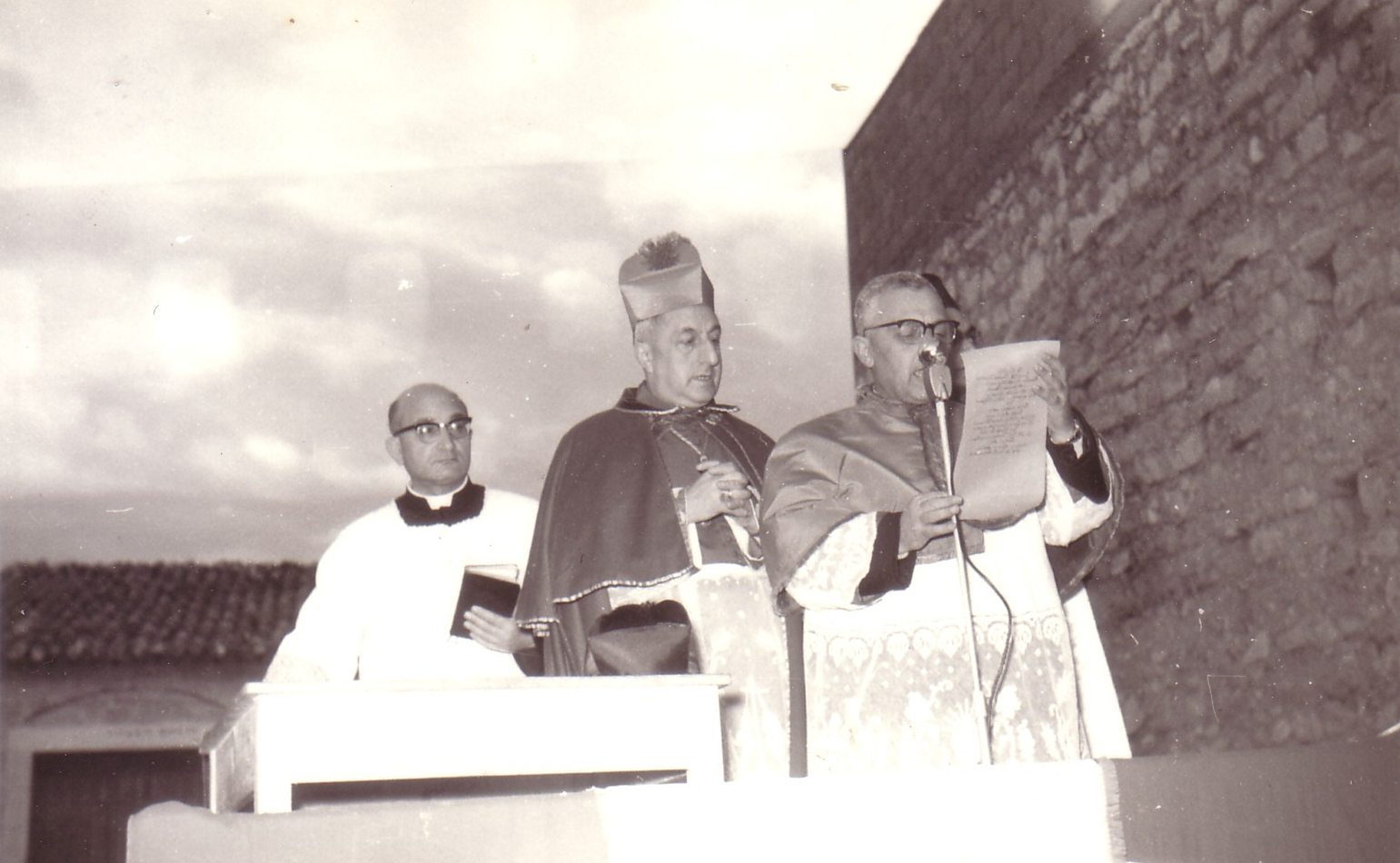 PARROCCHIA SACRO CUORE DI GESU' - Comiso: Cap. 3.1 - Posa della prima ...