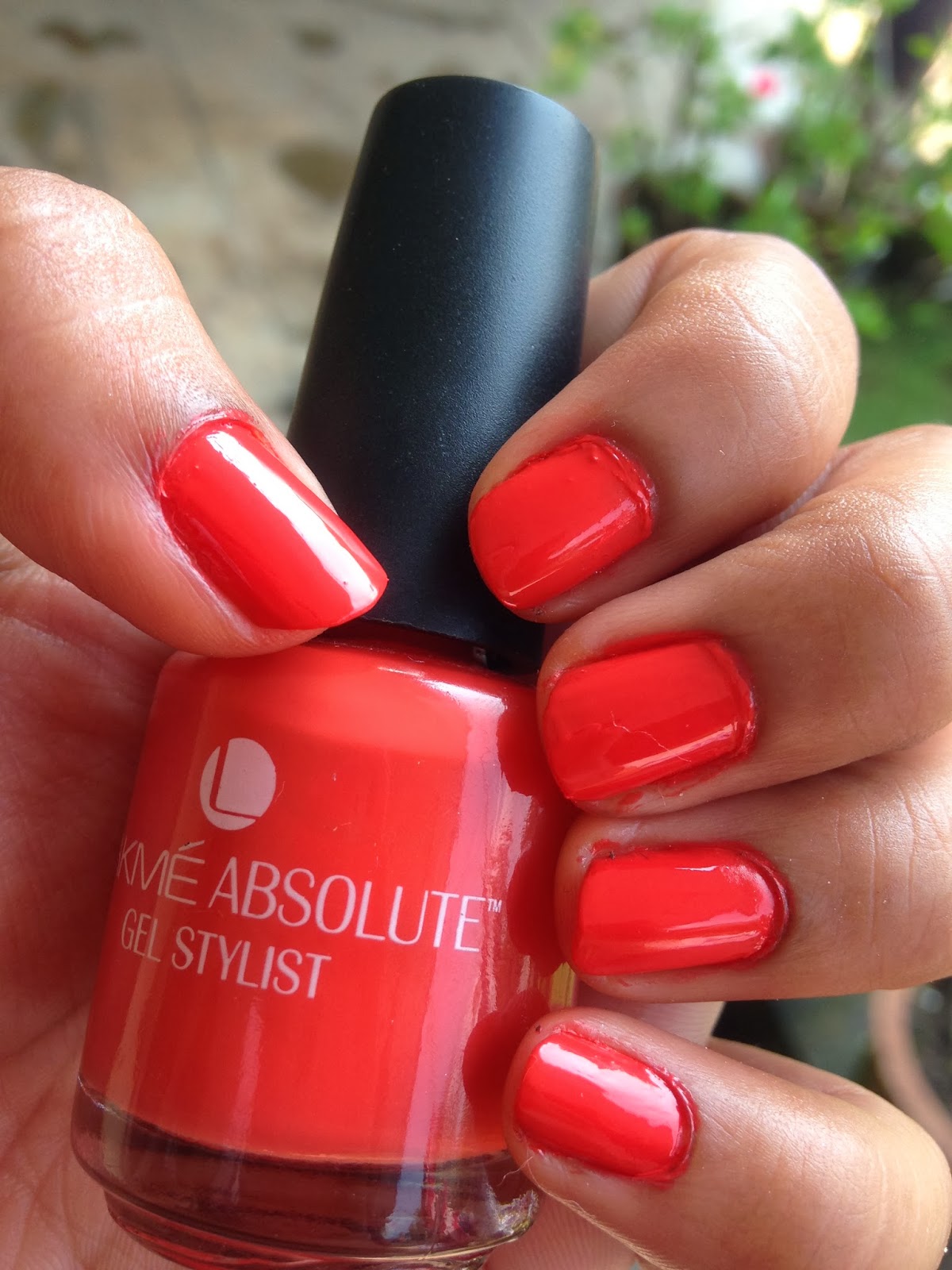 Lakme Absolute Gel Stylist Nail Paint in Electric Orange :Review & NOTD