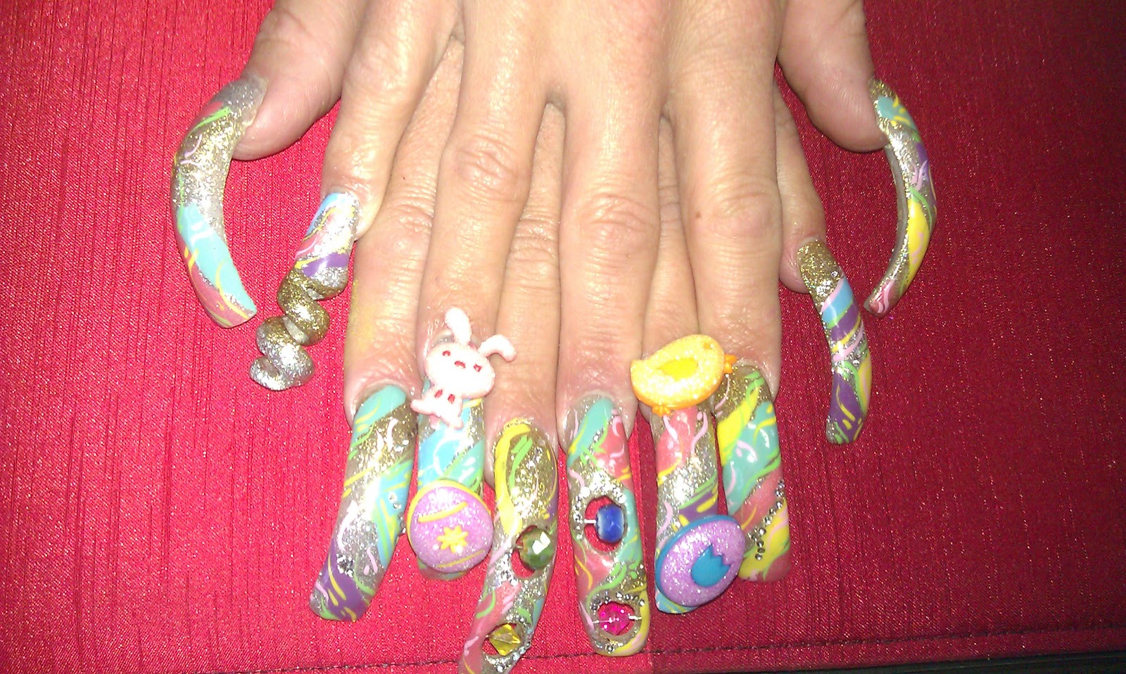 Nailing Atlanta: Long Down to There Nails...Dying Trend?