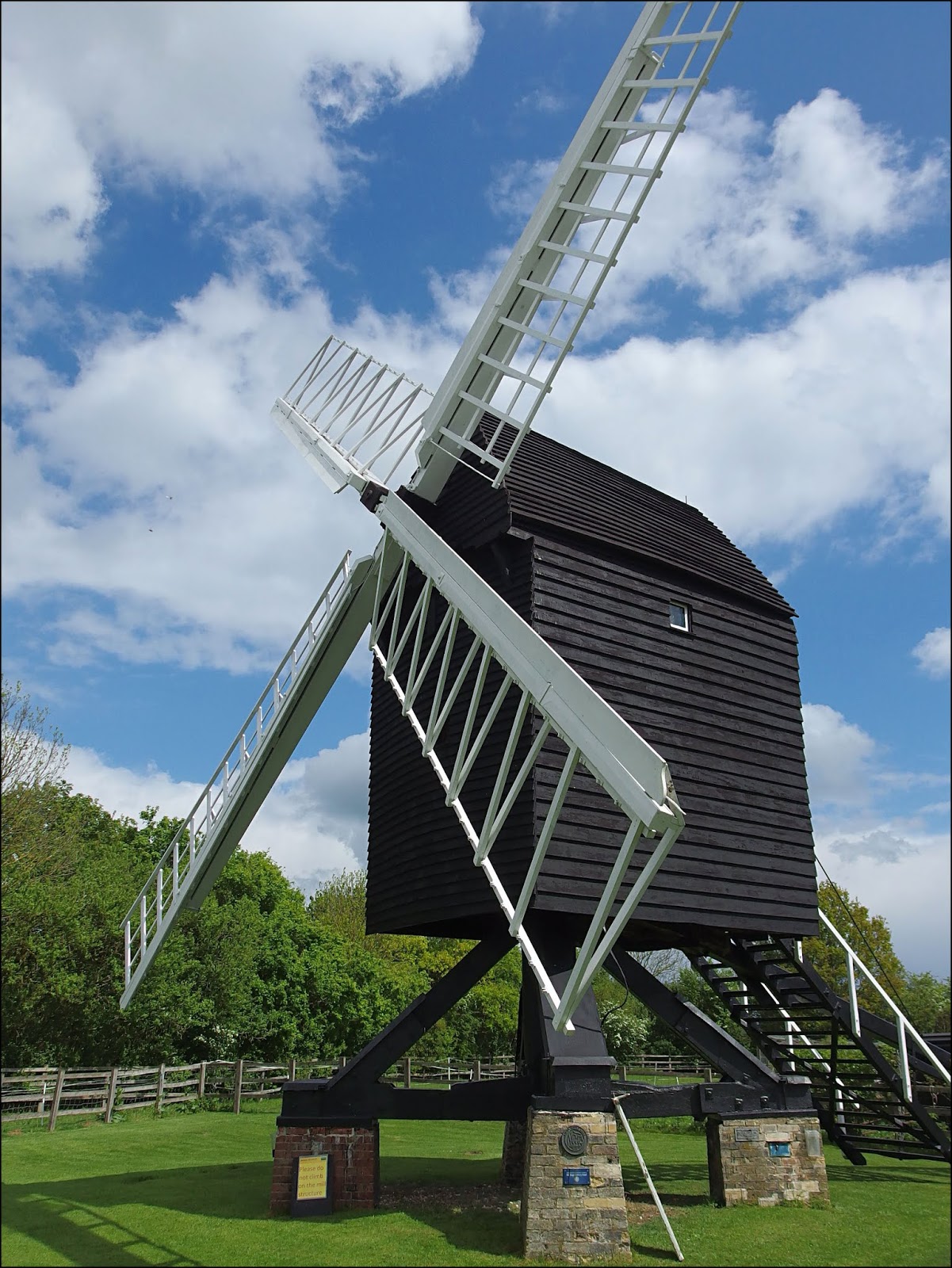 "By Stargoose And Hanglands": The Old Mill