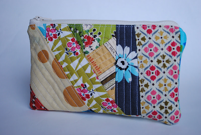 1/4" mark: Patchwork Zipper Cases