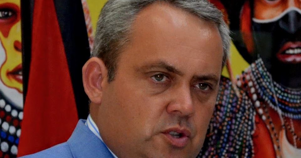 Opposition Leader Don Polye just does not get in on APEC budget - Papua ...