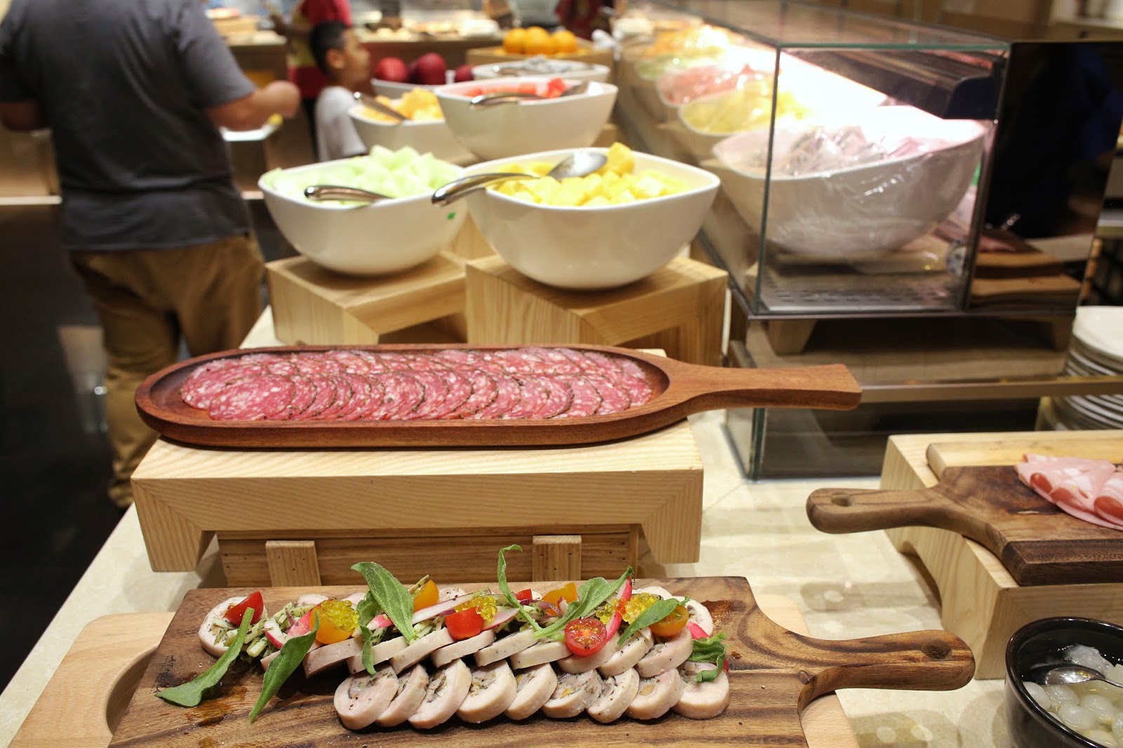 薈景 Congress Plus【強勁海鮮 + 酒水任飲 + 六歲小孩免費】必回本自助餐！ - 餐廳,自助餐 - SeeWide