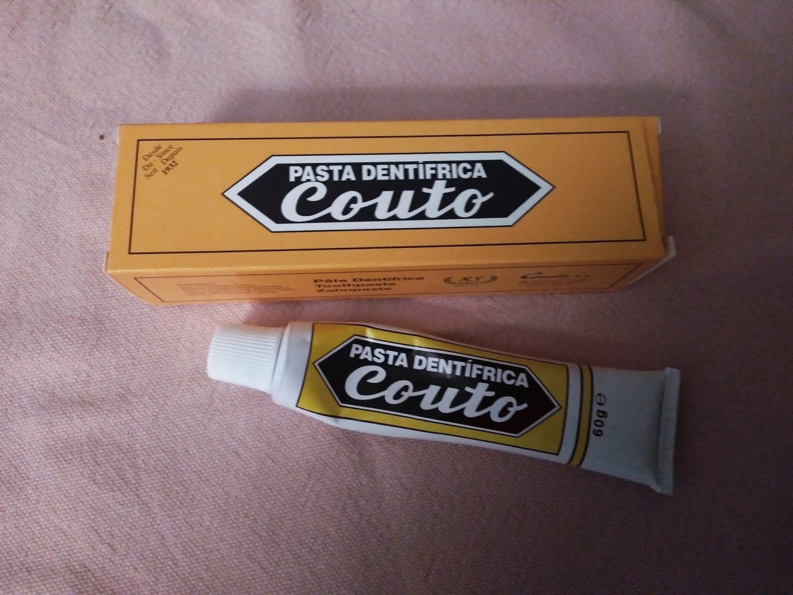 Girl in the Clouds: Pasta Dentrífica Couto