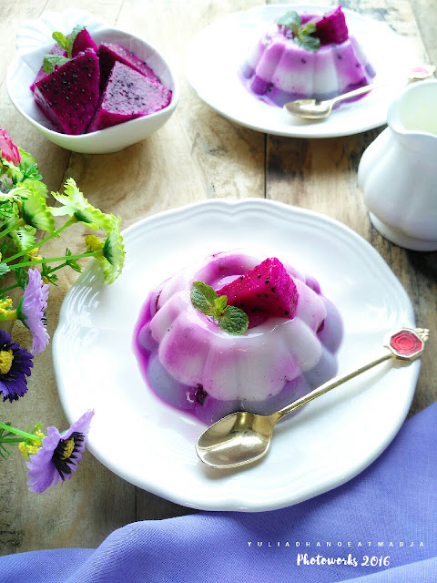 YULIA'S LITTLE KITCHEN: PUDDING BUSA BUAH NAGA