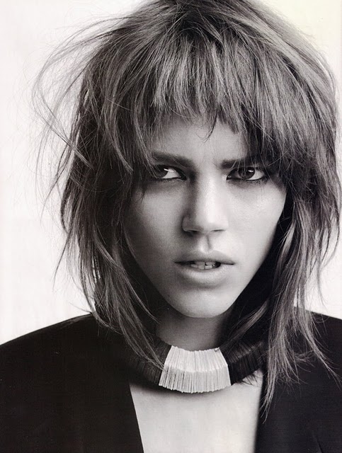 Andrea Samuels Makeup: Freja Beha Erichsen
