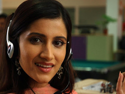 Smiley Suri wallpapers, Smiley Suri unseen images