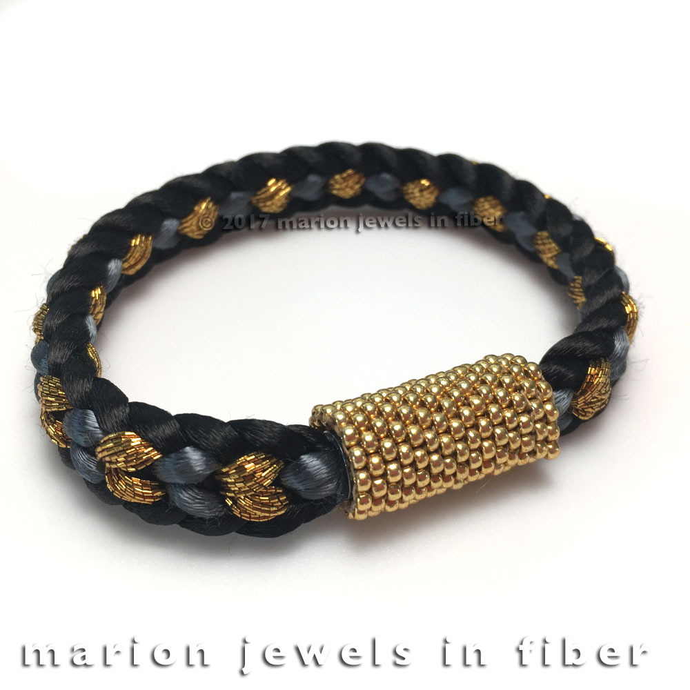 Marion Jewels in Fiber - News and Such: 8-Strand Flat Kumihimo Braid ...