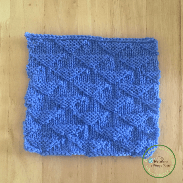Cozy Woodland Cottage Knits: What's that stitch? Pique triangle stitch