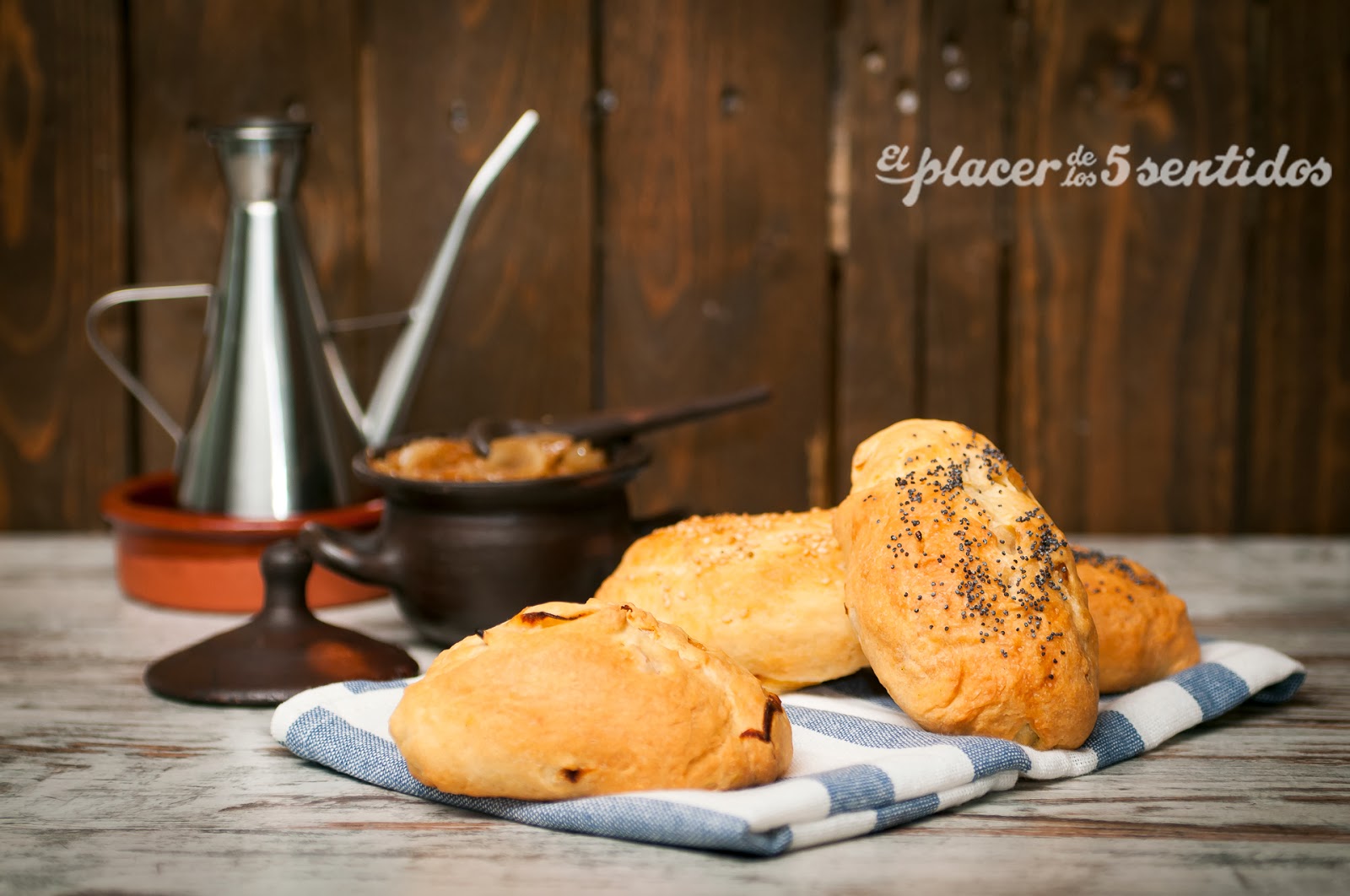 EL PLACER DE LOS CINCO SENTIDOS: PAN DE CEBOLLA