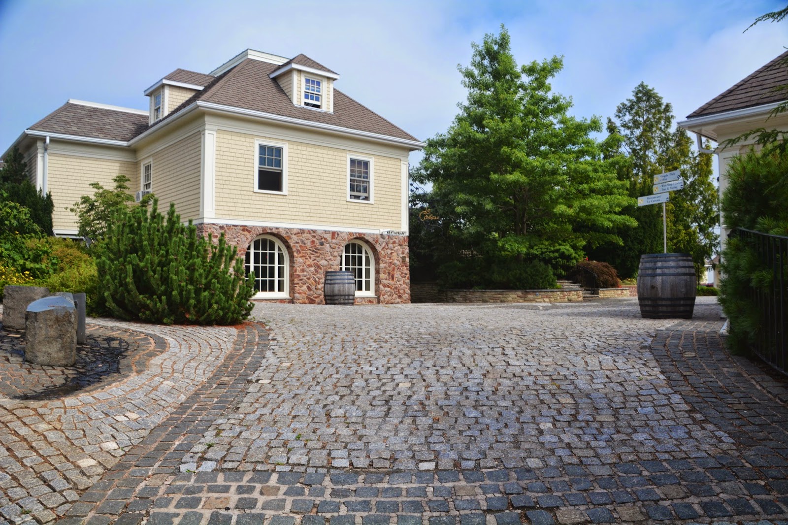 My World in Pennsylvania and Beyond: Nova Scotia Wineries - Domaine De ...