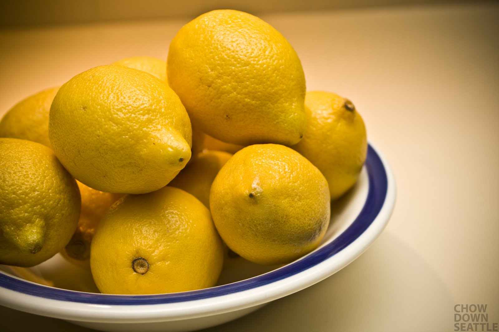 Chow Down Seattle: RECIPE: Homemade Vintage Lemonade