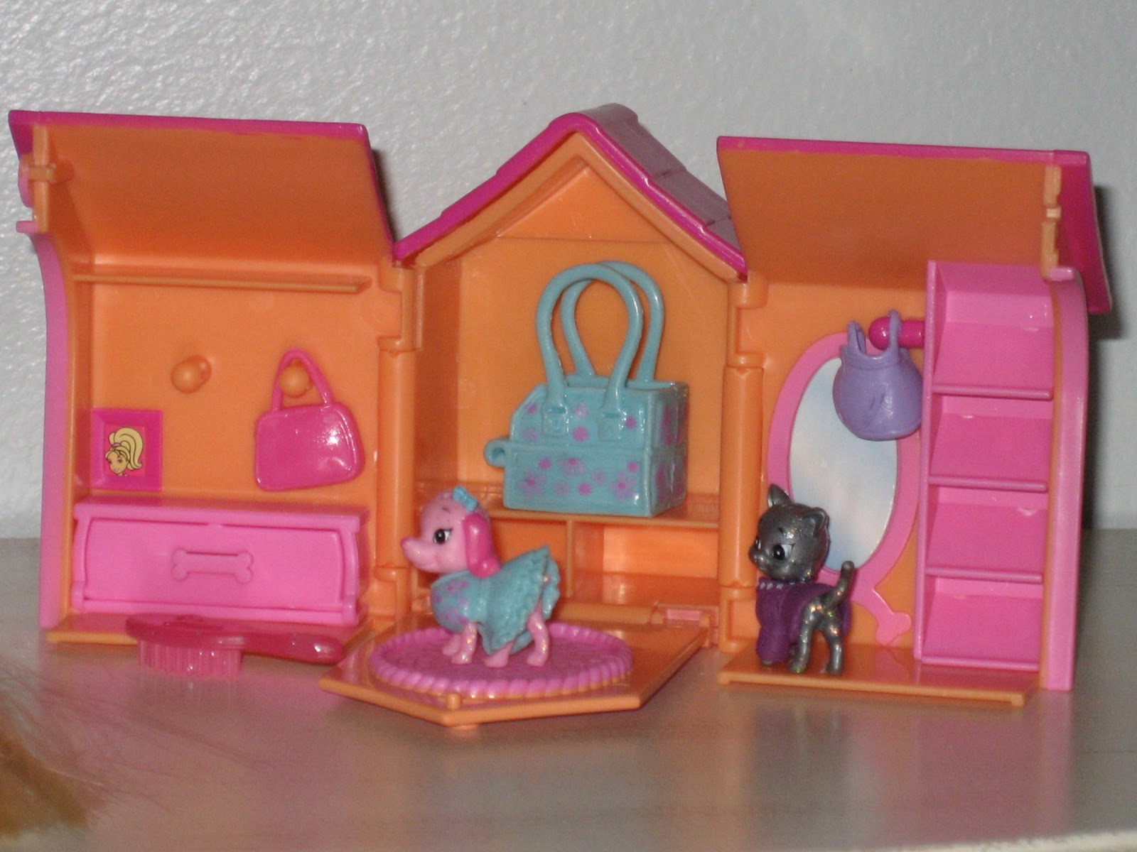 ITEMS FOR SALE!!!: POLLY POCKET GLITZ & GLAM PETS PRIMP 'N PETS! - $10