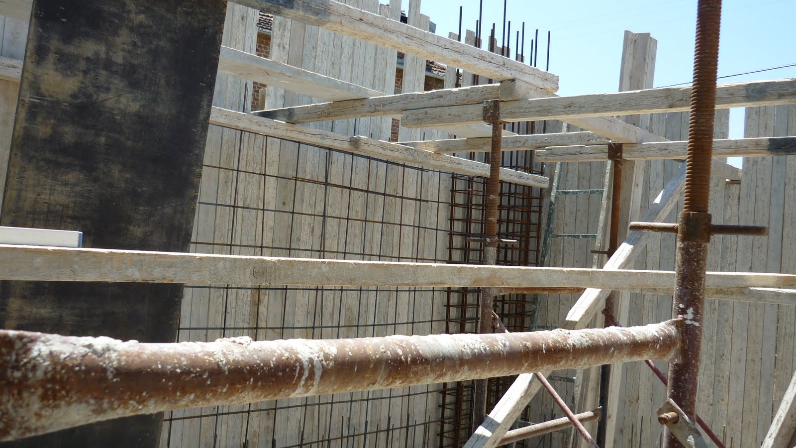 ΕΡΓΑΣΙΕΣ ΣΙΔΗΡΟΥ ΜΠΕΤΟΝ - KAΤΑΣΚΕΥΗ -ΤΟΠΟΘΕΤΗΣΗ: ΜΙΚΡΗ ΟΙΚΟΔΟΜΗ ΚΟΛΟΝΕΣ ...