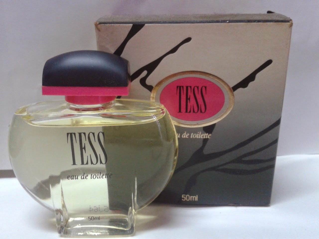 PERFUMES LEGENDARIOS: PARA ELLA