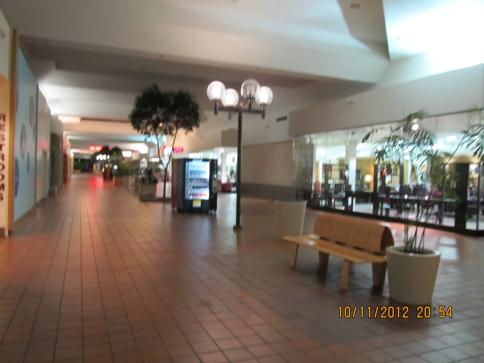 Trip to the Mall: Golf Mill Mall- ( Niles, IL)