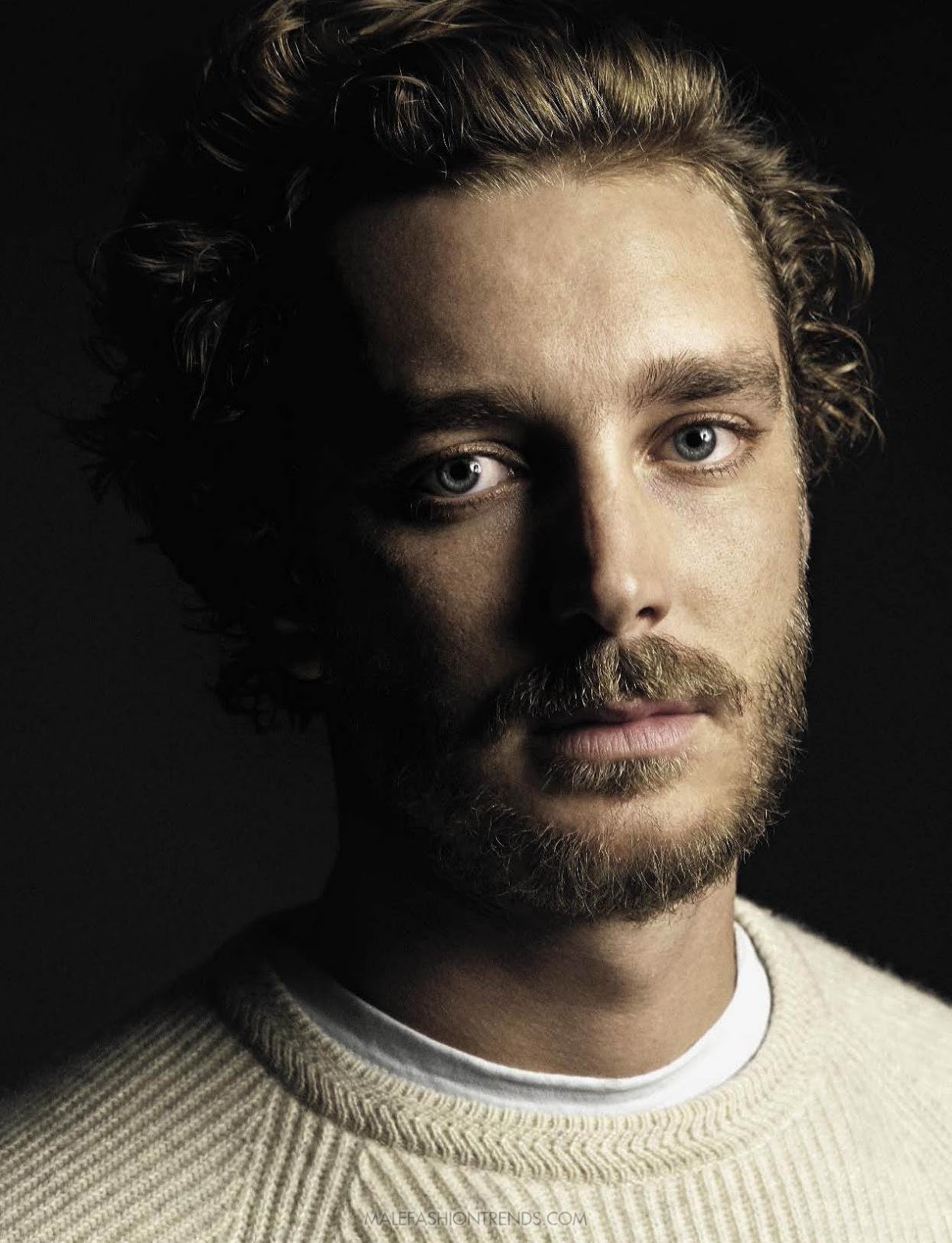 Pierre Casiraghi por Tom Munro para L'Uomo Vogue