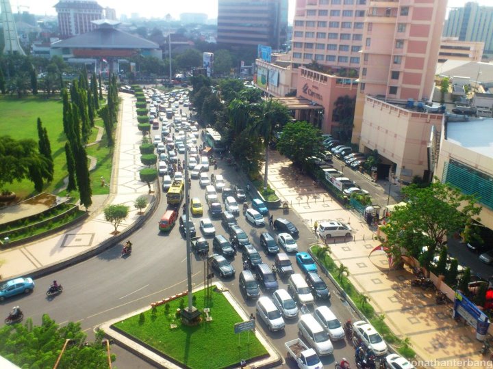 Proyek Pedestrian dan Jalur Sepeda Kota Semarang ~ Pamboedi File's