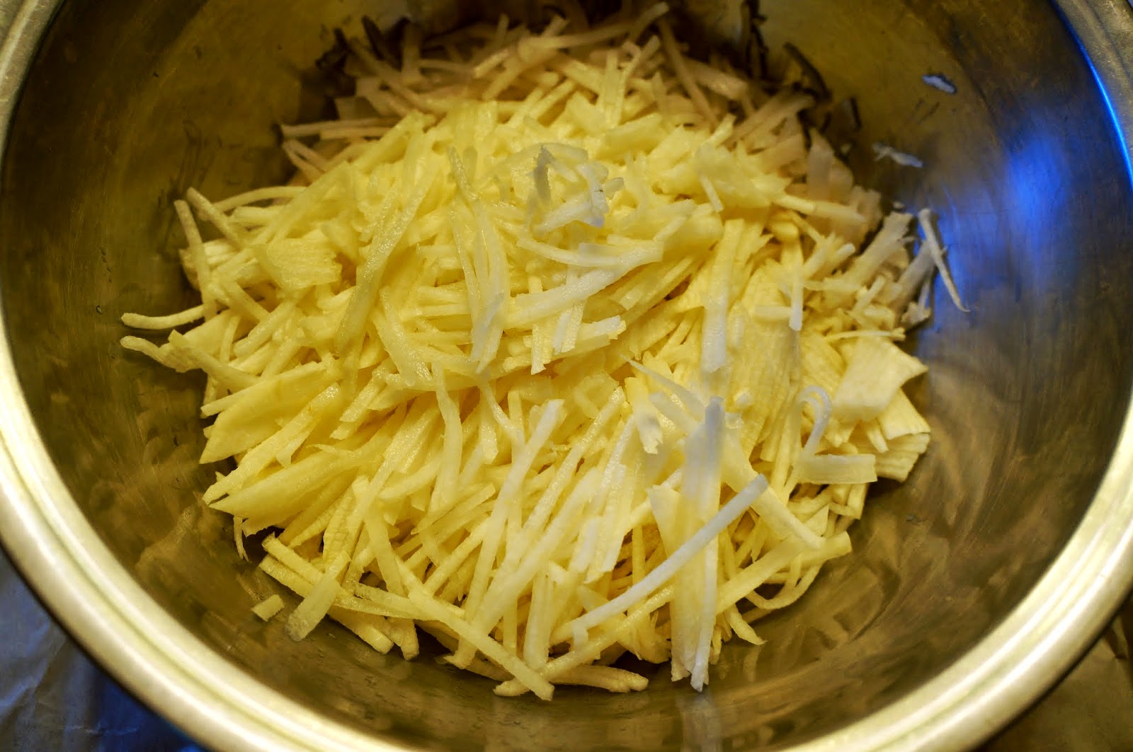 Julienned Radish Kimchi (채장아찌)